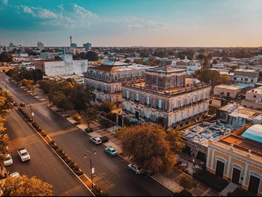 Paseo Montejo... A Jewel of Mérida